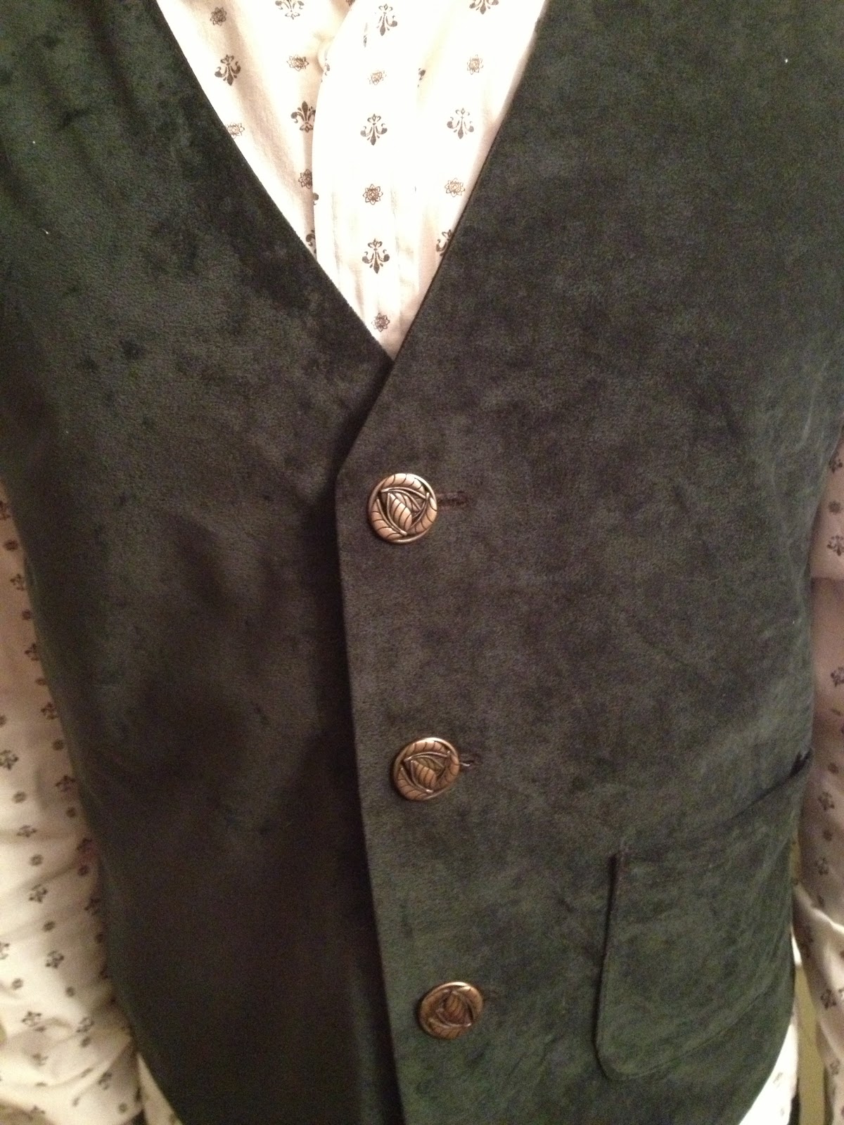 * Alpine Heidi*: Hobbit Vest Simplicity 2346